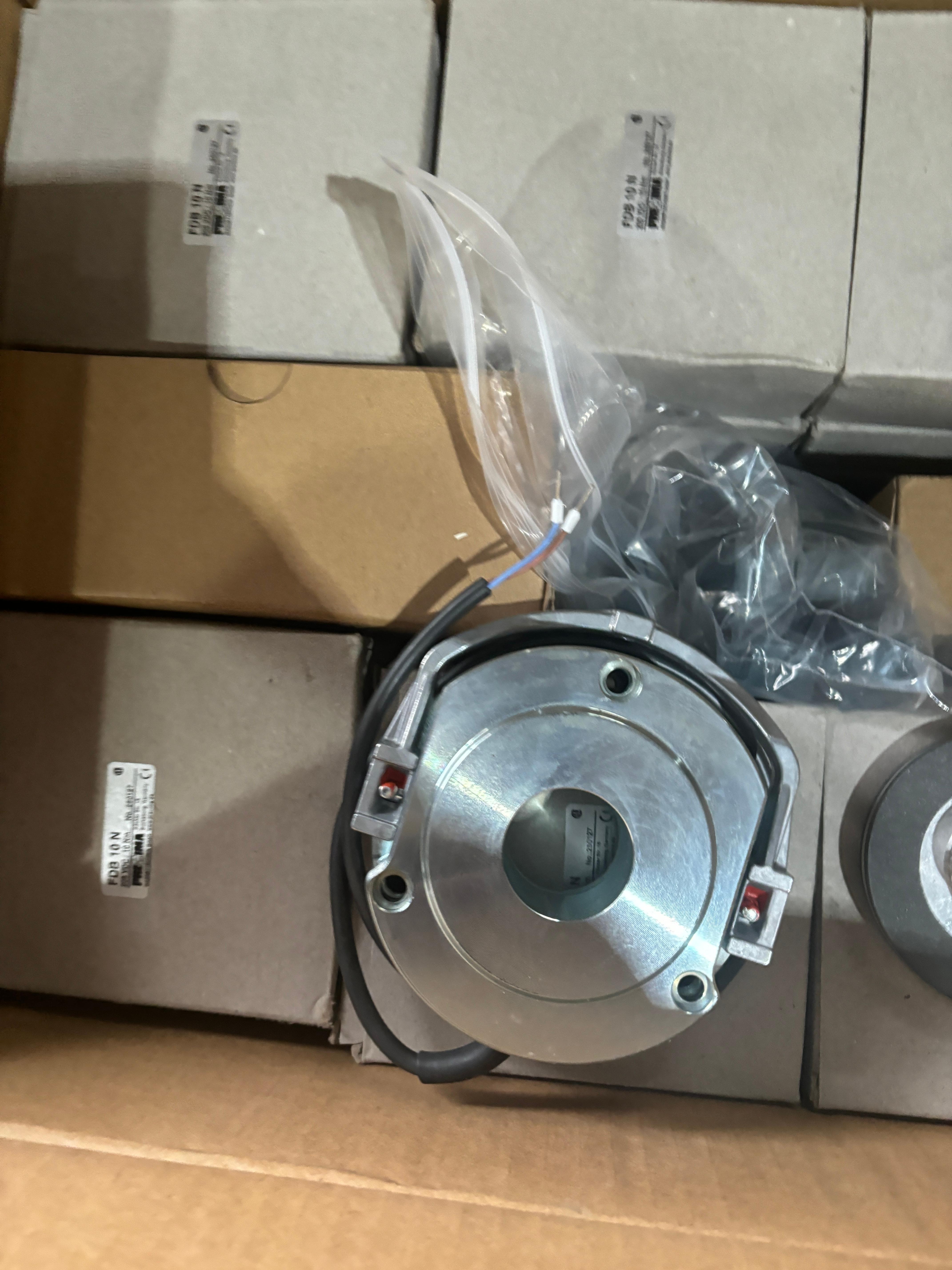 PRECIMA制动器以其**的安全性能在工业领域备受青睐，其安全性能的主要特点和技术优势 - 上海磐屿机械科技有限公司 - PRECIMA普瑞 ...